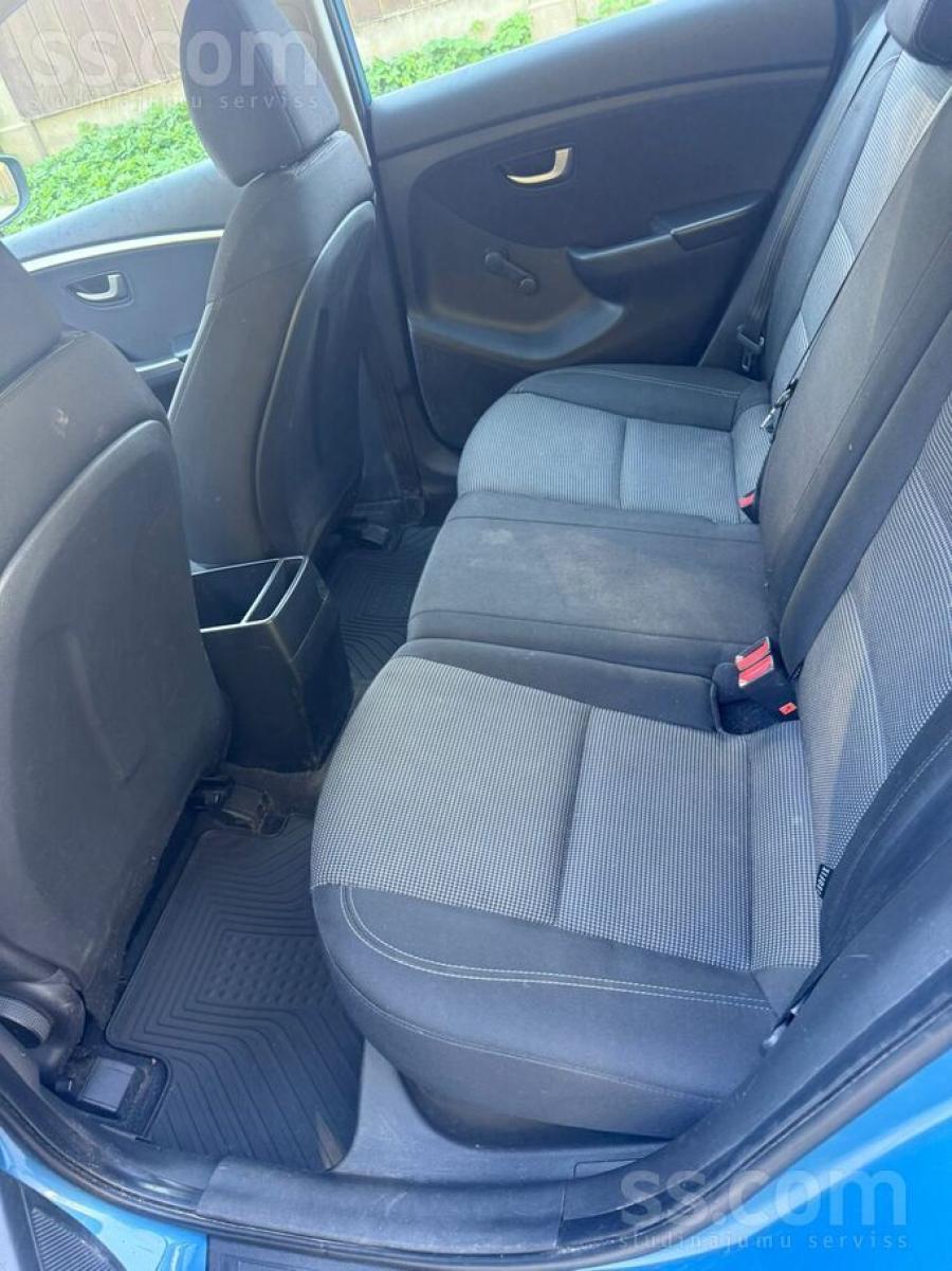Blue Hyundai i30 2012 in Riga, with an engine capacity of 1.40 L and mileage of 151 thousand km for 4500 €, photo 12 on AUTOMOTO.COM.LV