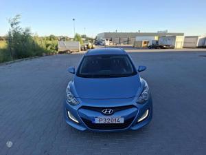 Blue Hyundai i30 2012 in Kaunas, with an engine capacity of 1.58 L and mileage of 268 thousand km for 3600 €, photo 7 on AUTOMOTO.COM.LV