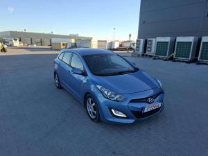 Blue Hyundai i30 2012 in Kaunas, with an engine capacity of 1.58 L and mileage of 268 thousand km for 3600 €, photo 8 on AUTOMOTO.COM.LV