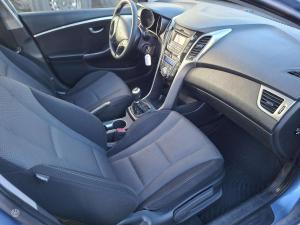 Blue Hyundai i30 2012 in Kaunas, with an engine capacity of 1.58 L and mileage of 268 thousand km for 3600 €, photo 20 on AUTOMOTO.COM.LV