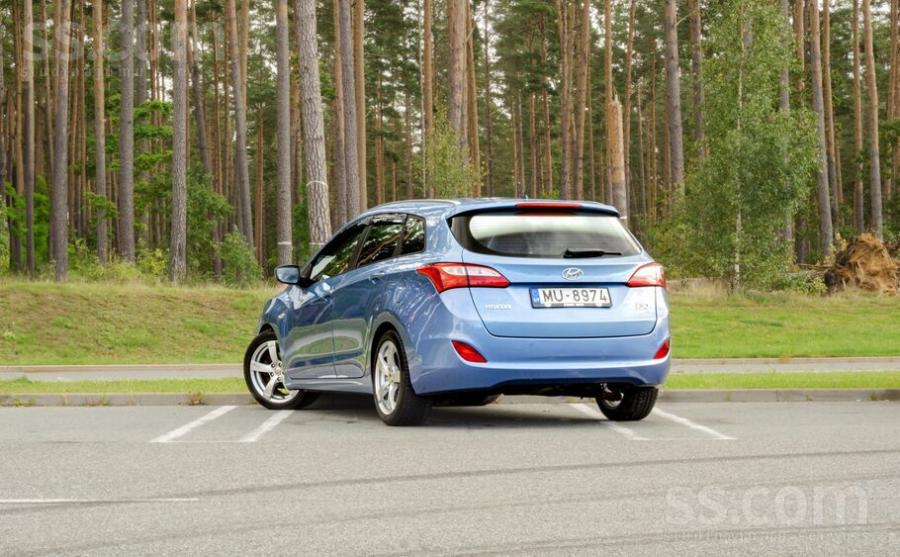 Синий Хендай i30 2013 в Рига, объемом двигателя 1.40 л и пробегом 236 тыс. км за 4690 €, фото 9 на AUTOMOTO.COM.LV