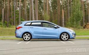 Синий Хендай i30 2013 в Рига, объемом двигателя 1.40 л и пробегом 236 тыс. км за 4690 €, фото 10 на AUTOMOTO.COM.LV