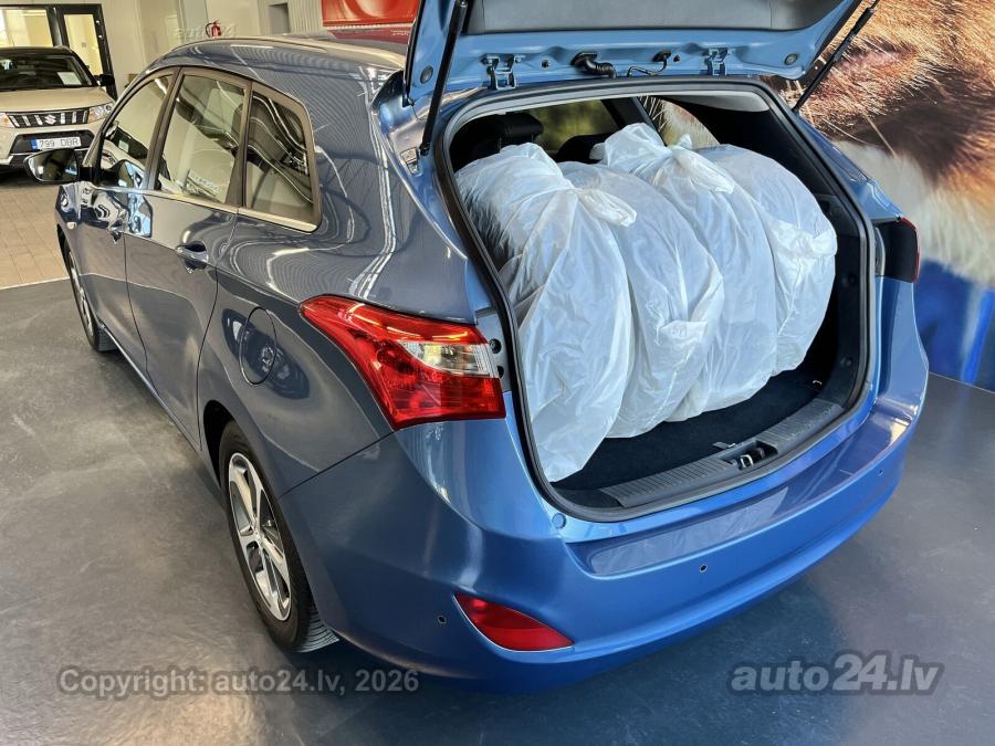 Синий Хендай i30 2016 в Таллин, объемом двигателя 1.60 л и пробегом 169 тыс. км за 7900 €, фото 5 на AUTOMOTO.COM.LV