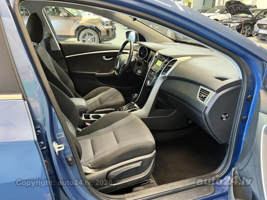 Синий Хендай i30 2016 в Таллин, объемом двигателя 1.60 л и пробегом 169 тыс. км за 7900 €, фото 7 на AUTOMOTO.COM.LV
