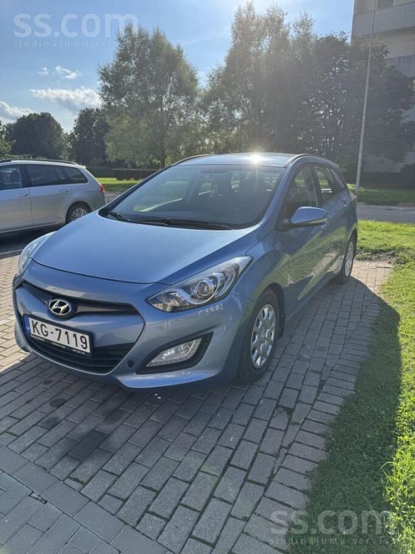 Zils Hyundai i30 2016 Rīga, ar dzinēja tilpumu 1.60 L un nobraukumu 231 tūkst. km par 6300 €, foto 2 vietnē AUTOMOTO.COM.LV