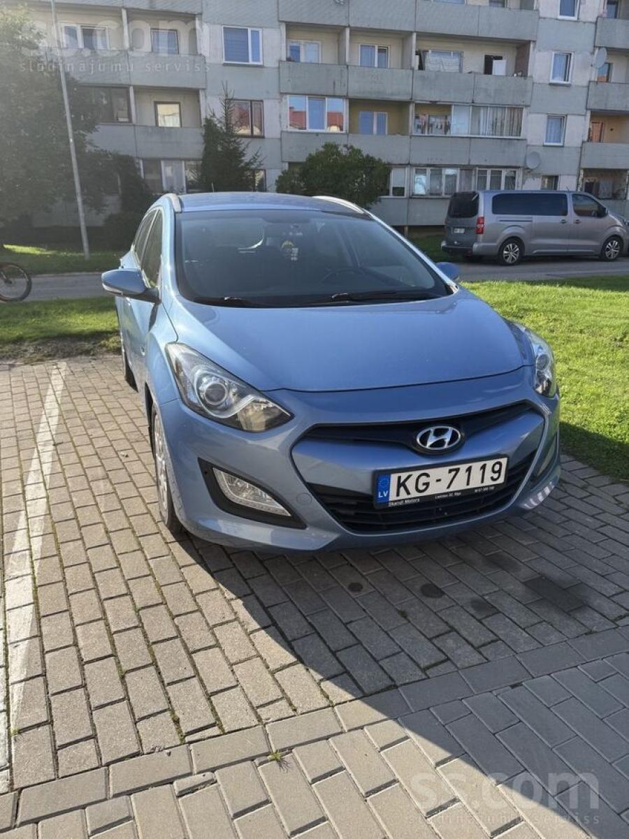 Синий Хендай i30 2016 в Рига, объемом двигателя 1.60 л и пробегом 231 тыс. км за 6300 €, фото 4 на AUTOMOTO.COM.LV