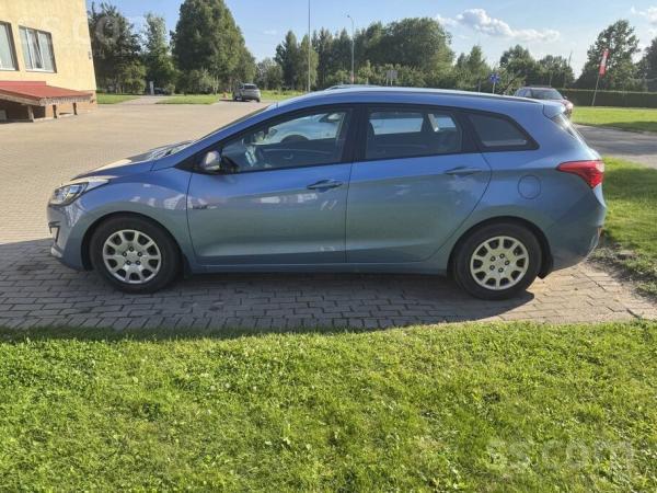 Zils Hyundai i30 2016 Rīga, ar dzinēja tilpumu 1.60 L un nobraukumu 231 tūkst. km par 6300 €, foto 4 vietnē AUTOMOTO.COM.LV