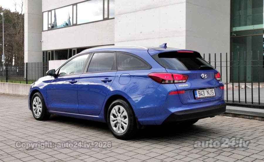 Zils Hyundai i30 2019 Tallina, ar dzinēja tilpumu 1.40 L un nobraukumu 91 tūkst. km par 11490 €, foto 5 vietnē AUTOMOTO.COM.LV
