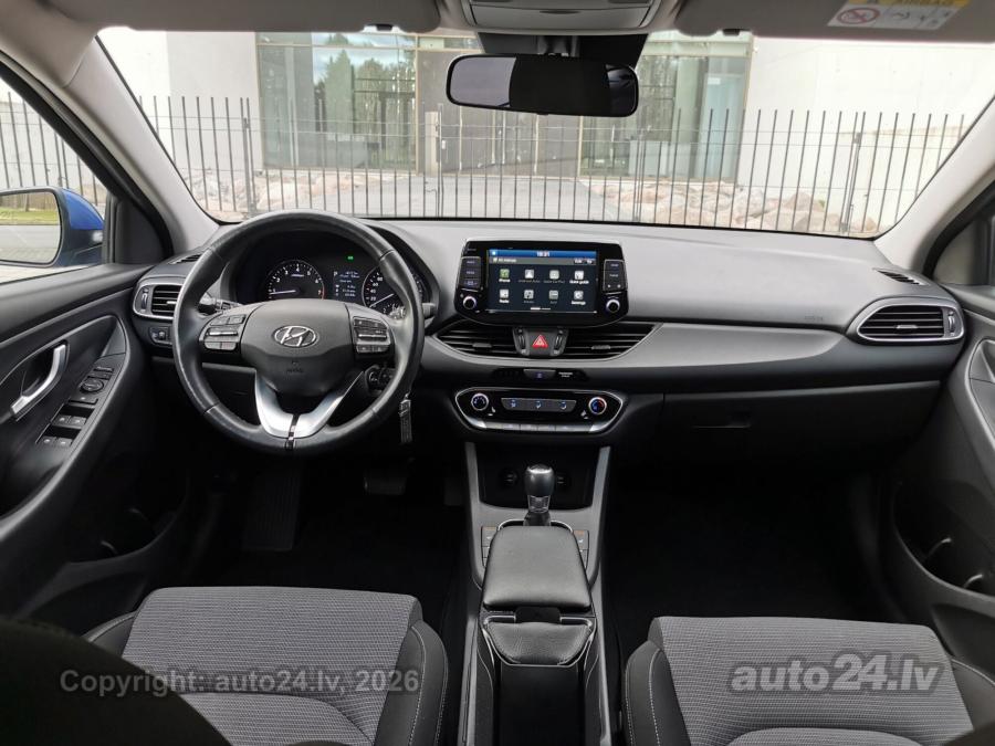 Zils Hyundai i30 2019 Tallina, ar dzinēja tilpumu 1.40 L un nobraukumu 91 tūkst. km par 11490 €, foto 18 vietnē AUTOMOTO.COM.LV