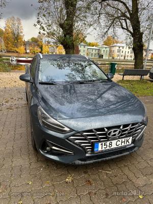 Blue Hyundai i30 2022 in Tallinn, with an engine capacity of 1.50 L and mileage of 100 thousand km for 15500 €, photo 3 on AUTOMOTO.COM.LV