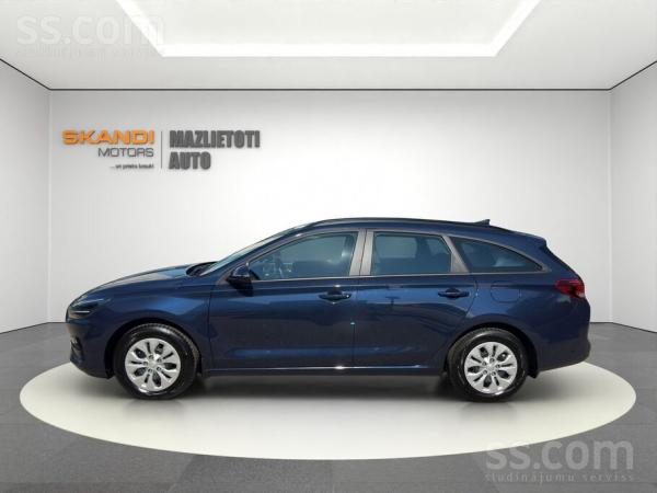 Zils Hyundai i30 2025 Rīga, ar dzinēja tilpumu 1.50 L un nobraukumu 16 tūkst. km par 17490 €, foto 3 vietnē AUTOMOTO.COM.LV