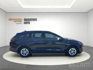 Zils Hyundai i30 2025 Rīga, ar dzinēja tilpumu 1.50 L un nobraukumu 16 tūkst. km par 17490 €, foto 8 vietnē AUTOMOTO.COM.LV