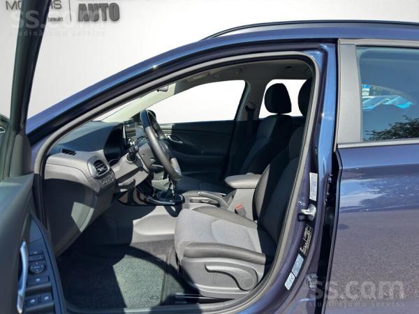 Zils Hyundai i30 2025 Rīga, ar dzinēja tilpumu 1.50 L un nobraukumu 16 tūkst. km par 17490 €, foto 9 vietnē AUTOMOTO.COM.LV