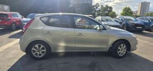 Brūns Hyundai i30 2008 Viļņa, ar dzinēja tilpumu 1.59 L un nobraukumu 119 tūkst. km par 4000 €, foto 4 vietnē AUTOMOTO.COM.LV
