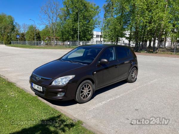 Коричневый Хендай i30 2009 в Кейла, объемом двигателя 1.60 л и пробегом 198 тыс. км за 1890 €, фото 2 на AUTOMOTO.COM.LV