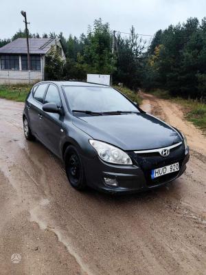 Коричневый Хендай i30 2009 в Вильнюс, объемом двигателя 1.58 л и пробегом 373 тыс. км за 900 €, фото 7 на AUTOMOTO.COM.LV