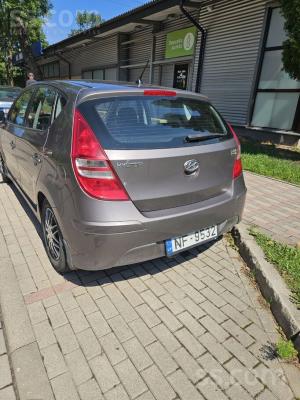 Brūns Hyundai i30 2011 Rīga, ar dzinēja tilpumu 1.40 L un nobraukumu 245 tūkst. km par 2300 €, foto 4 vietnē AUTOMOTO.COM.LV