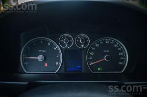 Brown Hyundai i30 2011 in Riga, with an engine capacity of 1.40 L and mileage of 239 thousand km for 1490 €, photo 16 on AUTOMOTO.COM.LV