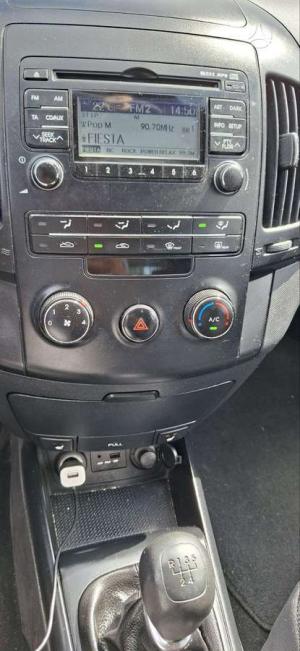 Brūns Hyundai i30 2011 Viļņa, ar dzinēja tilpumu 1.40 L un nobraukumu 135 tūkst. km par 2350 €, foto 11 vietnē AUTOMOTO.COM.LV