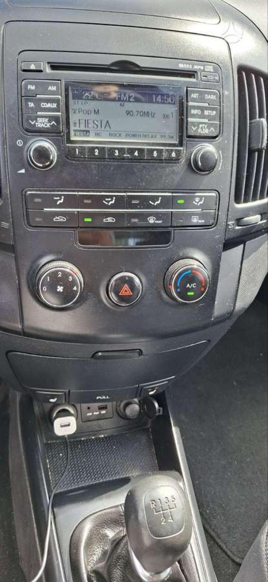 Brūns Hyundai i30 2011 Viļņa, ar dzinēja tilpumu 1.40 L un nobraukumu 135 tūkst. km par 2350 €, foto 11 vietnē AUTOMOTO.COM.LV