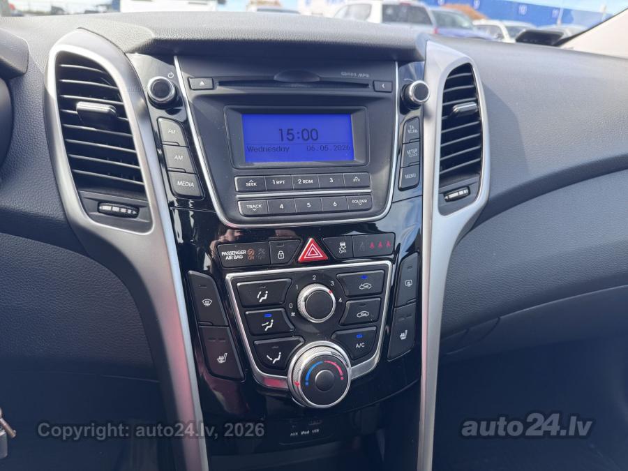 Коричневый Хендай i30 2012 в Таллин, объемом двигателя 1.40 л и пробегом 175 тыс. км за 3200 €, фото 4 на AUTOMOTO.COM.LV