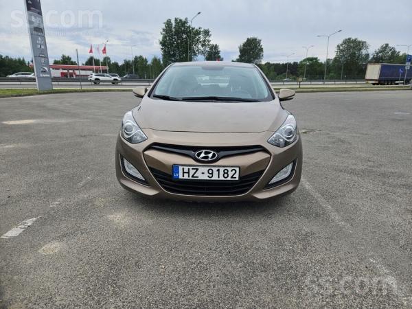 Коричневый Хендай i30 2012 в Рига, объемом двигателя 1.60 л и пробегом 247 тыс. км за 3600 €, фото 1 на AUTOMOTO.COM.LV