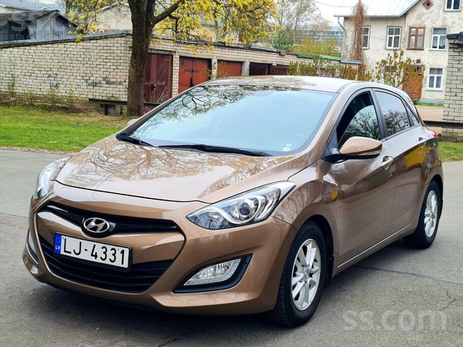 Коричневый Хендай i30 2012 в Рига, объемом двигателя 1.60 л и пробегом 143 тыс. км за 6600 €, фото 1 на AUTOMOTO.COM.LV