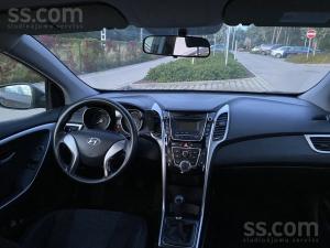 Brown Hyundai i30 2012 in Riga, with an engine capacity of 1.40 L and mileage of 208 thousand km for 3000 €, photo 9 on AUTOMOTO.COM.LV