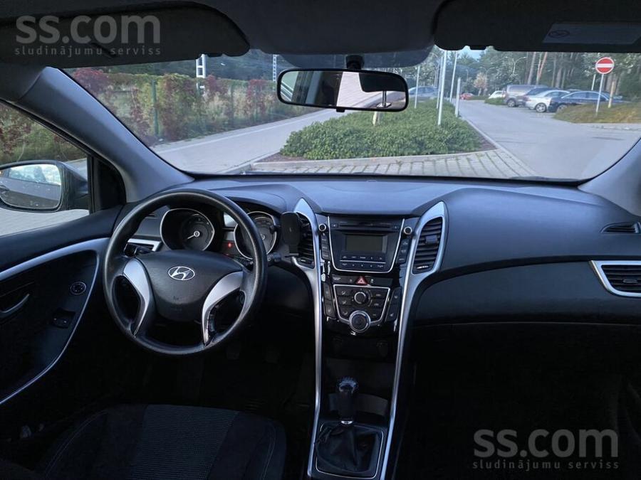 Brown Hyundai i30 2012 in Riga, with an engine capacity of 1.40 L and mileage of 208 thousand km for 3000 €, photo 9 on AUTOMOTO.COM.LV