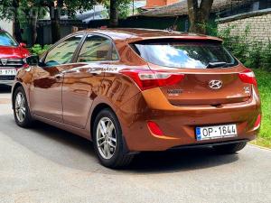 Brūns Hyundai i30 2013 Rīga, ar dzinēja tilpumu 1.60 L un nobraukumu 158 tūkst. km par 7200 €, foto 3 vietnē AUTOMOTO.COM.LV