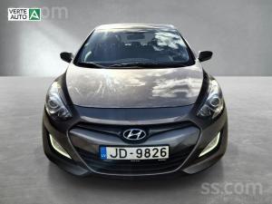 Коричневый Хендай i30 2013 в Рига, объемом двигателя 1.40 л и пробегом 130 тыс. км за 3490 €, фото 3 на AUTOMOTO.COM.LV