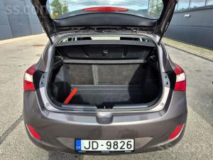 Коричневый Хендай i30 2013 в Рига, объемом двигателя 1.40 л и пробегом 130 тыс. км за 3490 €, фото 21 на AUTOMOTO.COM.LV
