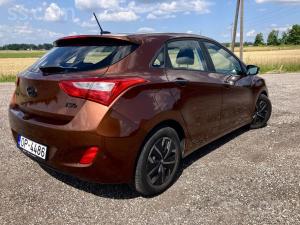Brūns Hyundai i30 2014 Talsi, ar dzinēja tilpumu 1.40 L un nobraukumu 257 tūkst. km par 6500 €, foto 4 vietnē AUTOMOTO.COM.LV