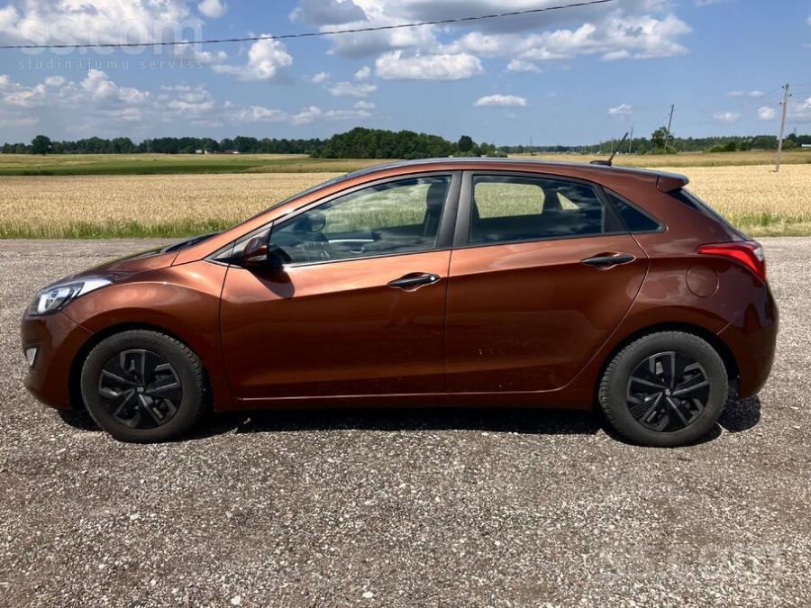 Brūns Hyundai i30 2014 Talsi, ar dzinēja tilpumu 1.40 L un nobraukumu 257 tūkst. km par 6500 €, foto 7 vietnē AUTOMOTO.COM.LV