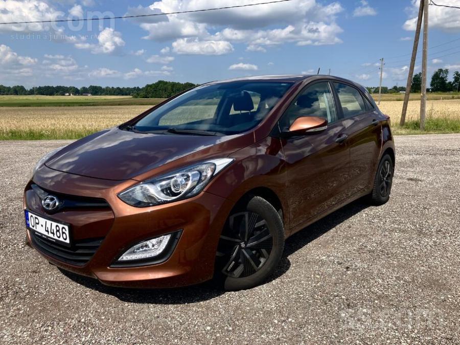 Brūns Hyundai i30 2014 Talsi, ar dzinēja tilpumu 1.40 L un nobraukumu 257 tūkst. km par 6500 €, foto 8 vietnē AUTOMOTO.COM.LV
