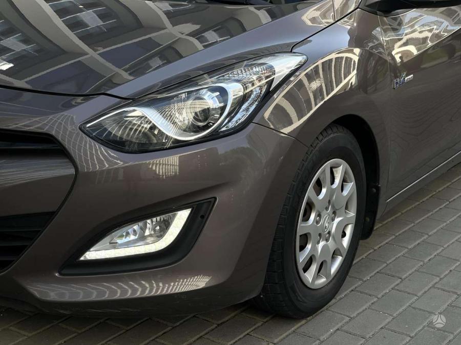 Коричневый Хендай i30 2014 в Вильнюс, объемом двигателя 1.59 л и пробегом 187 тыс. км за 4500 €, фото 8 на AUTOMOTO.COM.LV