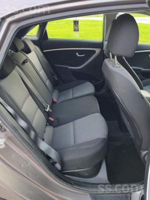 Brown Hyundai i30 2014 in Riga, with an engine capacity of 1.60 L and mileage of 102 thousand km for 5500 €, photo 10 on AUTOMOTO.COM.LV
