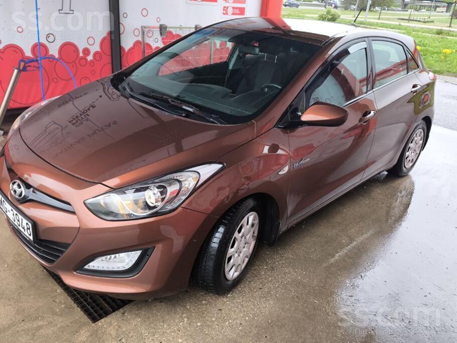 Brūns Hyundai i30 2014 Rīga, ar dzinēja tilpumu 1.40 L un nobraukumu 153 tūkst. km par 3850 €, foto 1 vietnē AUTOMOTO.COM.LV