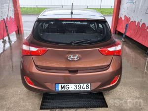 Brūns Hyundai i30 2014 Rīga, ar dzinēja tilpumu 1.40 L un nobraukumu 153 tūkst. km par 3850 €, foto 4 vietnē AUTOMOTO.COM.LV