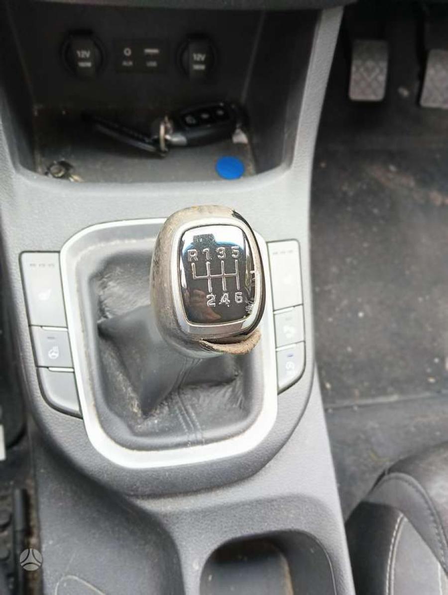 Brūns Hyundai i30 2017 Marijampole, ar dzinēja tilpumu 1.58 L un nobraukumu 374 tūkst. km par 4300 €, foto 26 vietnē AUTOMOTO.COM.LV