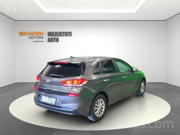 Хендай i30 2018 в Рига на AUTOMOTO.COM.LV Коричневый Хендай i30 2018 в Рига, объемом двигателя 1.40 л и пробегом 202 тыс. км за 8490 €, фото 7 на AUTOMOTO.COM.LV