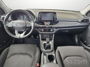Brūns Hyundai i30 2019 Liepāja, ar dzinēja tilpumu 1.40 L un nobraukumu 48 tūkst. km par 9650 €, foto 10 vietnē AUTOMOTO.COM.LV