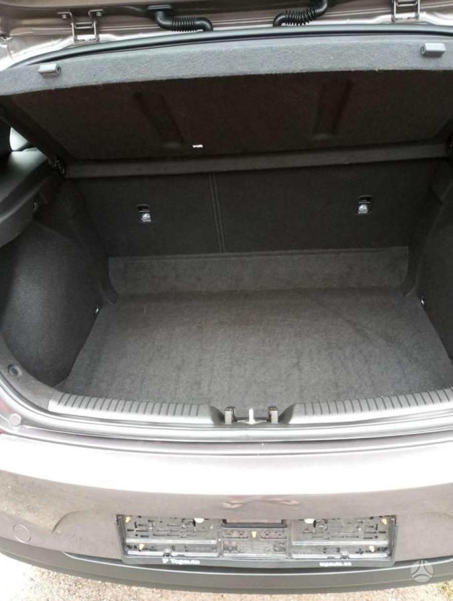Brown Hyundai i30 2020 in Kelme, with an engine capacity of 1.40 L and mileage of 66 thousand km for 11500 €, photo 16 on AUTOMOTO.COM.LV