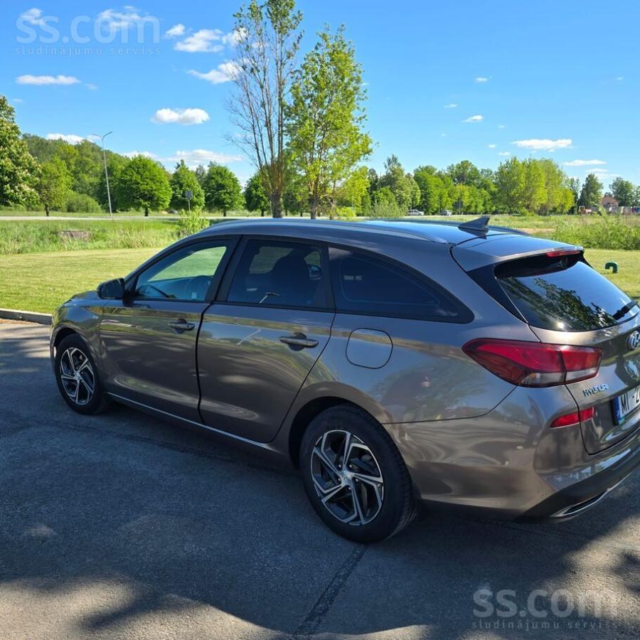 Brūns Hyundai i30 2021 Rīga, ar dzinēja tilpumu 1.00 L un nobraukumu 119 tūkst. km par 118500 €, foto 1 vietnē AUTOMOTO.COM.LV