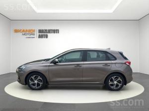 Коричневый Хендай i30 2021 в Рига, объемом двигателя 1.00 л и пробегом 92 тыс. км за 12790 €, фото 4 на AUTOMOTO.COM.LV