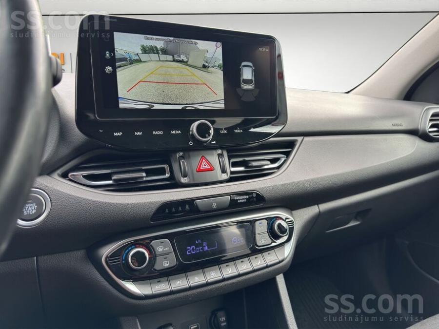 Коричневый Хендай i30 2021 в Рига, объемом двигателя 1.00 л и пробегом 92 тыс. км за 12790 €, фото 16 на AUTOMOTO.COM.LV