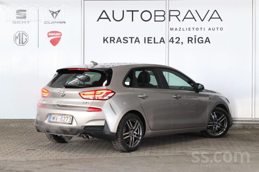 Brown Hyundai i30 2021 in Riga, with an engine capacity of 1.40 L and mileage of 92 thousand km for 12990 €, photo 7 on AUTOMOTO.COM.LV
