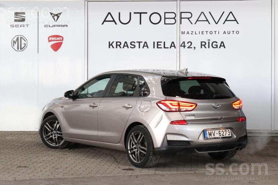 Brown Hyundai i30 2021 in Riga, with an engine capacity of 1.40 L and mileage of 92 thousand km for 12990 €, photo 9 on AUTOMOTO.COM.LV