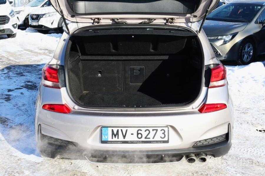 Brown Hyundai i30 2021 in Riga, with an engine capacity of 1.40 L and mileage of 92 thousand km for 12990 €, photo 29 on AUTOMOTO.COM.LV