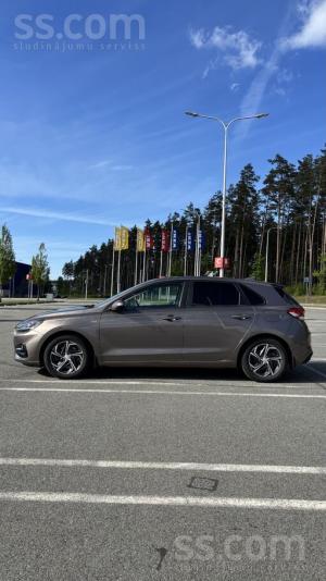 Коричневый Хендай i30 2022 в Рига, объемом двигателя 1.00 л и пробегом 38 тыс. км за 14500 €, фото 5 на AUTOMOTO.COM.LV